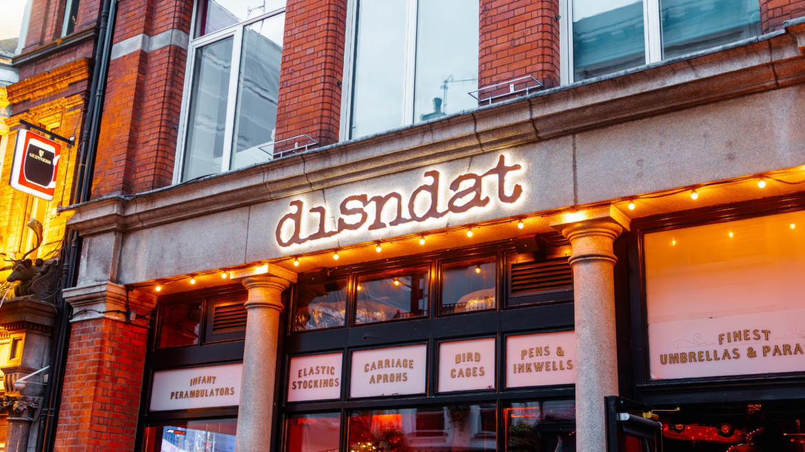 Experience Modern Irish Hospitality at our Eclectic Pub in Dublin