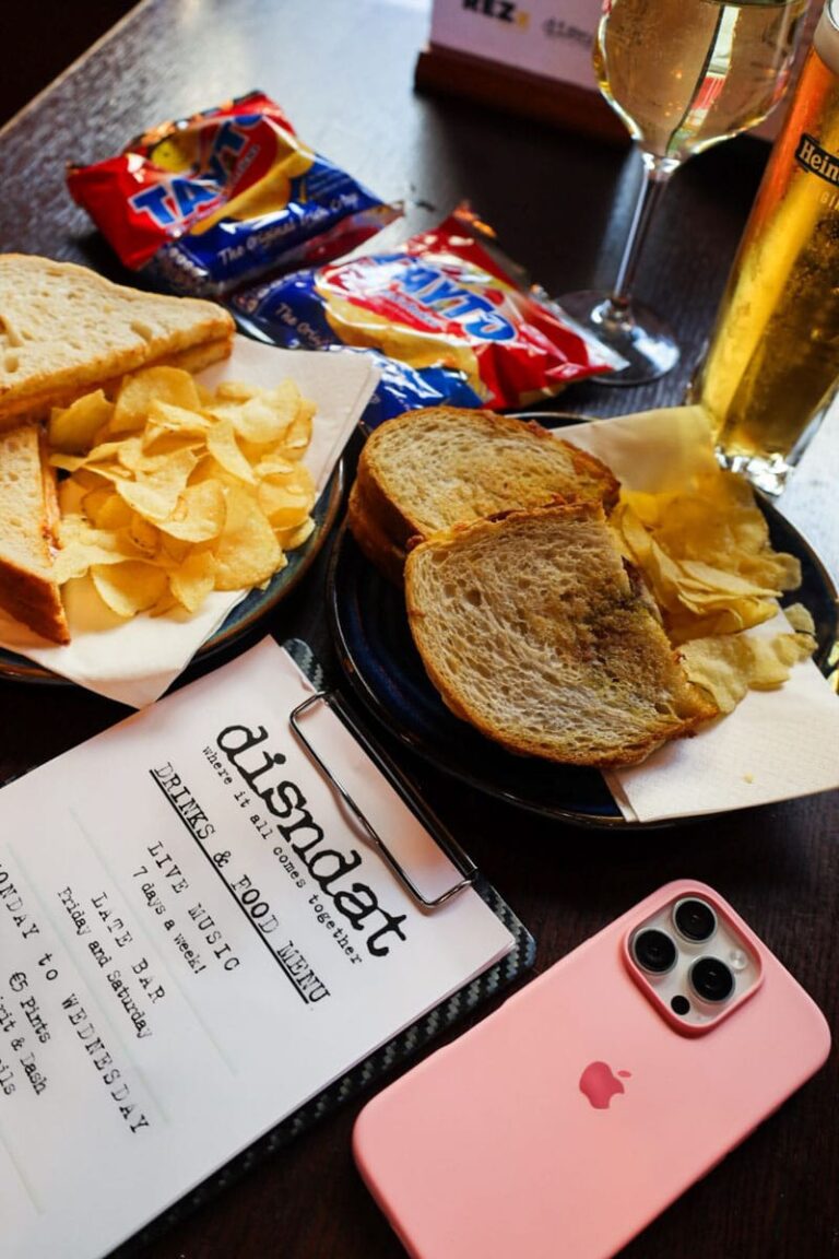 Experience Modern Irish Hospitality at our Eclectic Pub in Dublin